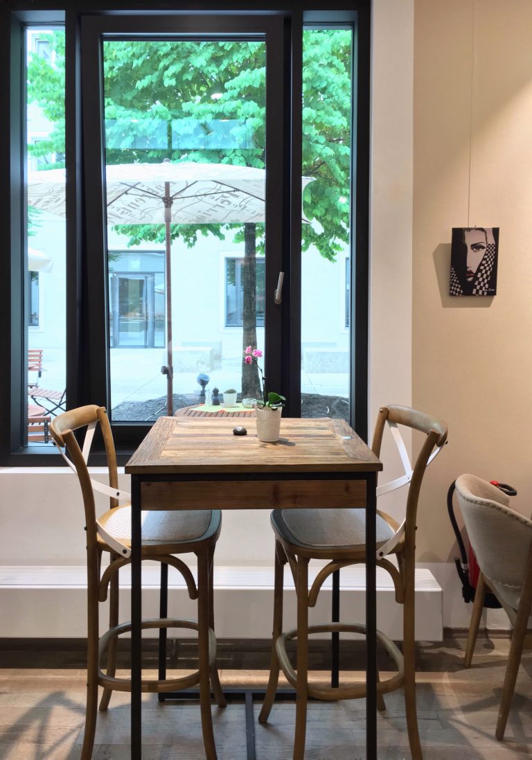 Dominique - Café, Boulangerie und Patisserie - Gastrobenni